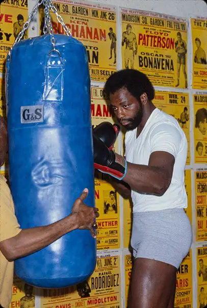 Ed Jones 6’9” (206 cm)